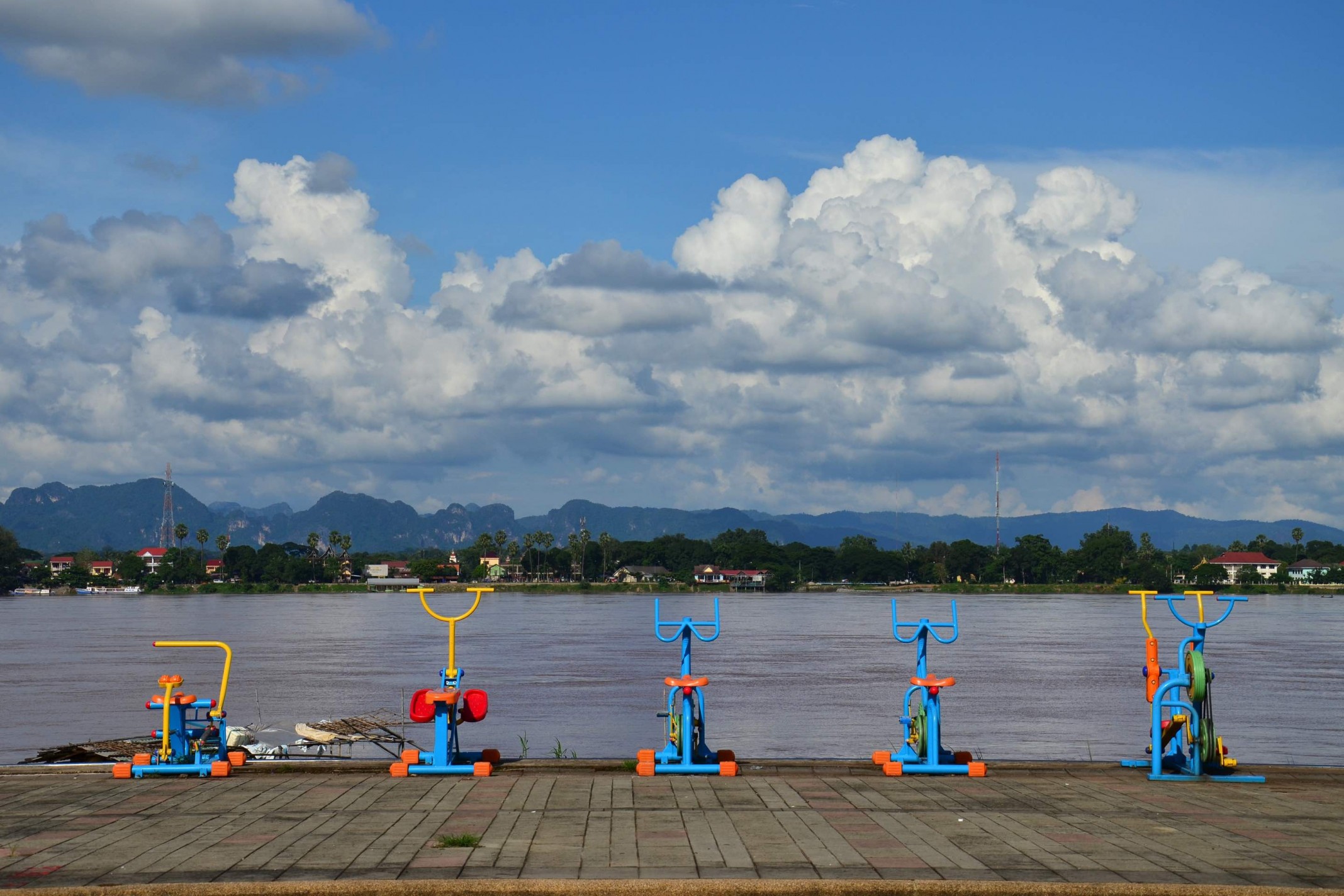 Nakhon Phanom travel guide Travelfish.org