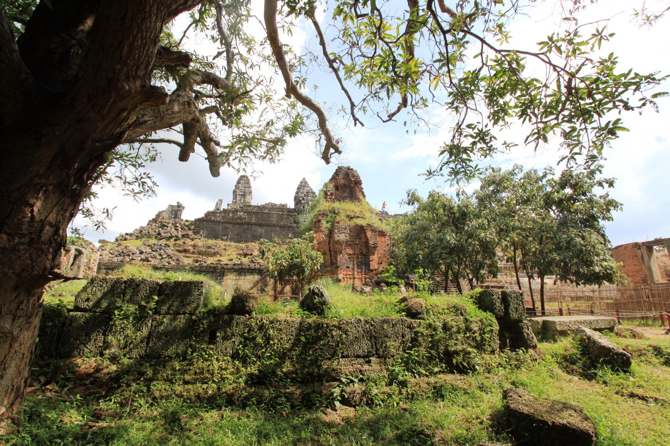 Bakheng, Angkor — Visitor guide & review | Travelfish